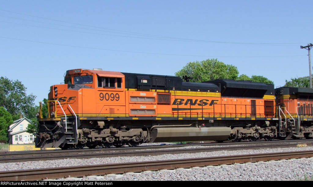 BNSF 9099